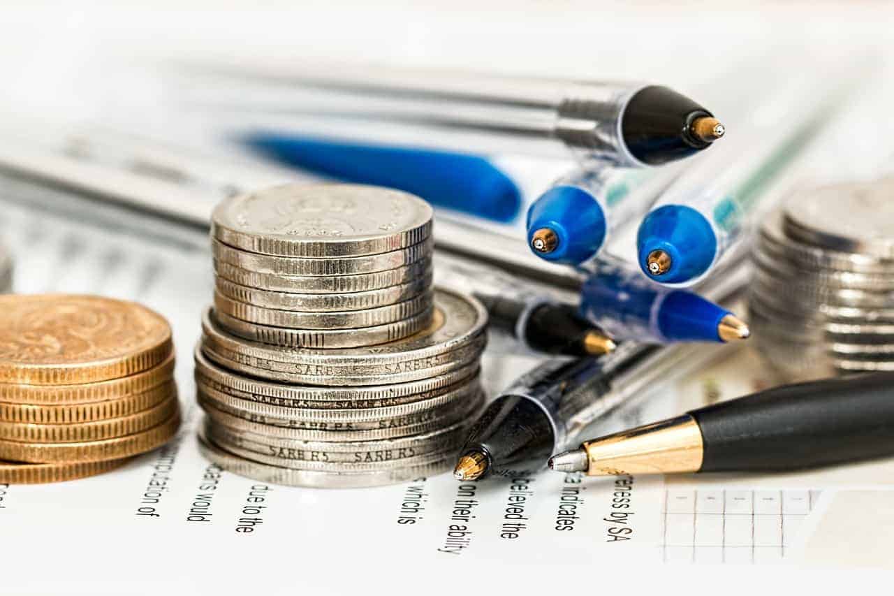 4 Easy Ways To Teach Your Kids About Money – Smart Cents For Life