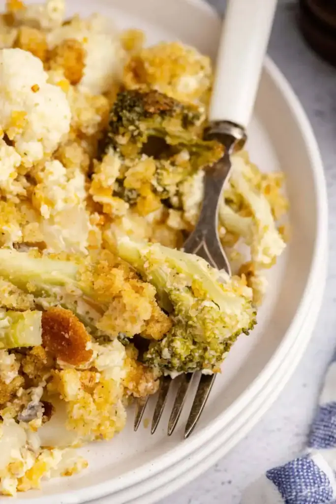 Easy Easter Casserole Recipes (23 Make-Ahead Brunch & Dinner Ideas)